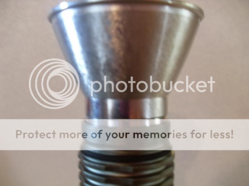 Breakdown review of the Small Sun ZY-T620 - 18650 Flashlights ...